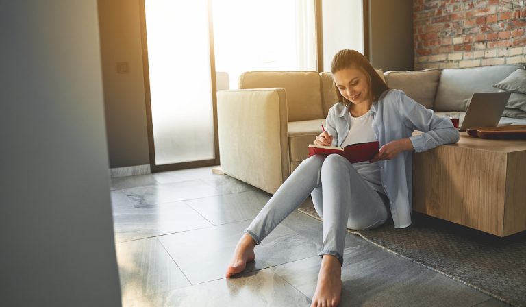 Goals and Aspirations in Life: 5 Examples by Category - Journey of a ...